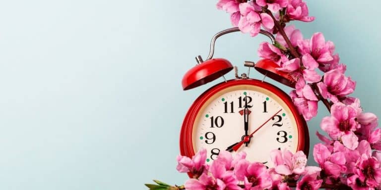 What do you do in the first hour of business?